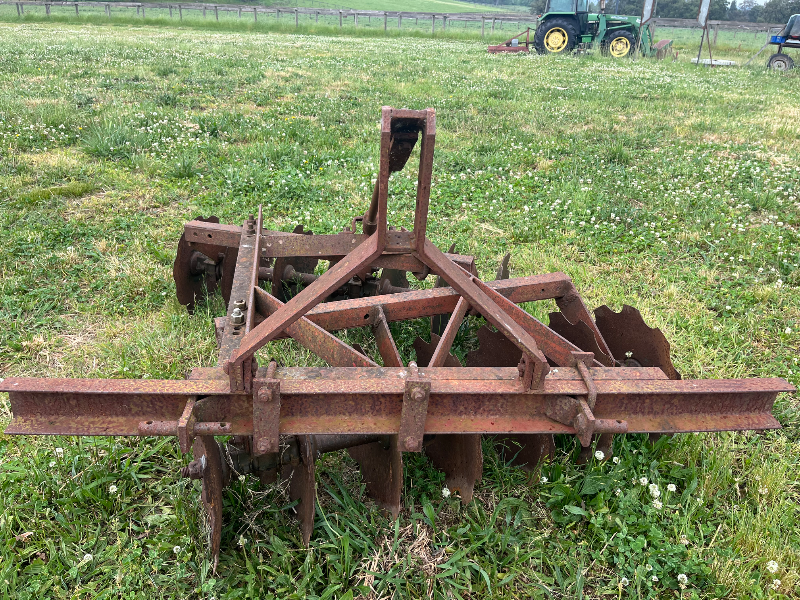 Lot 137 - 14 PLATE DISC PLOUGH | AuctionsPlus