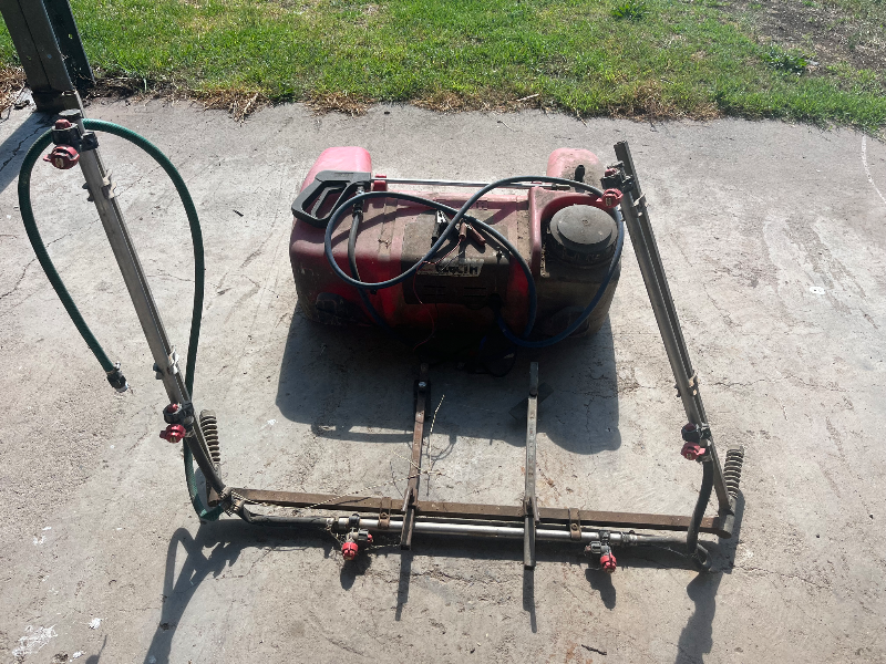 Lot 48 - SILVAN ATV SPRAY UNIT | AuctionsPlus