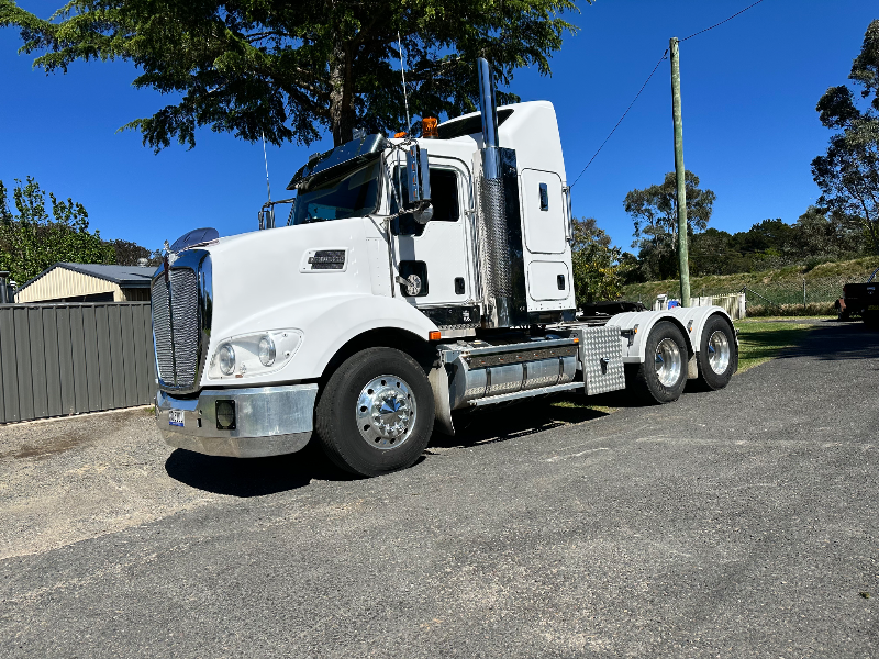 Lot 4 - KENWORTH T409 PRIMEMOVER. | AuctionsPlus