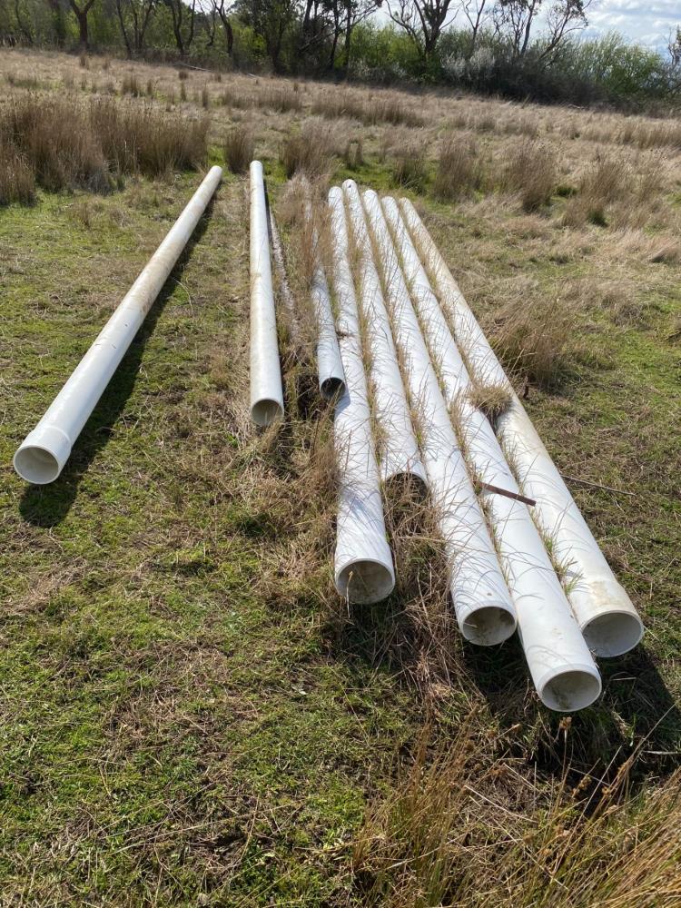 Lot 10 - 125mm & 80mm PVC Pipe - 15 lengths | AuctionsPlus