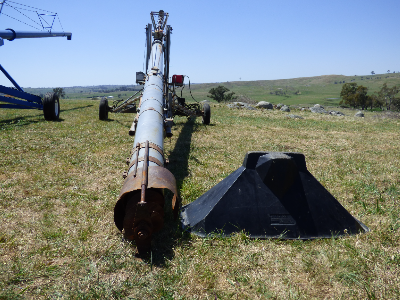 Lot 54 - Mitzi 50ft Auger | AuctionsPlus