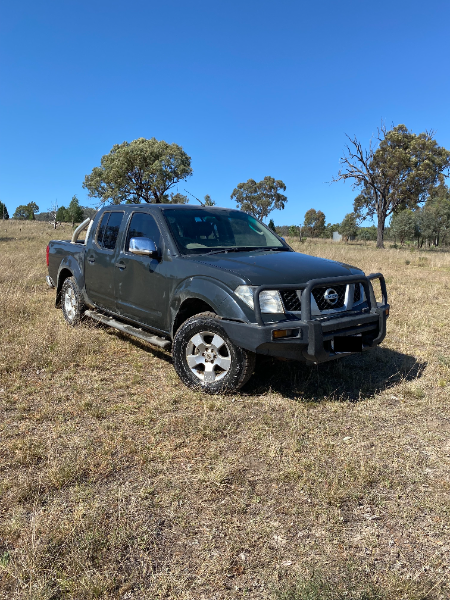 2009 Nissan Navara D40 STX Dual Cab Ute | AuctionsPlus