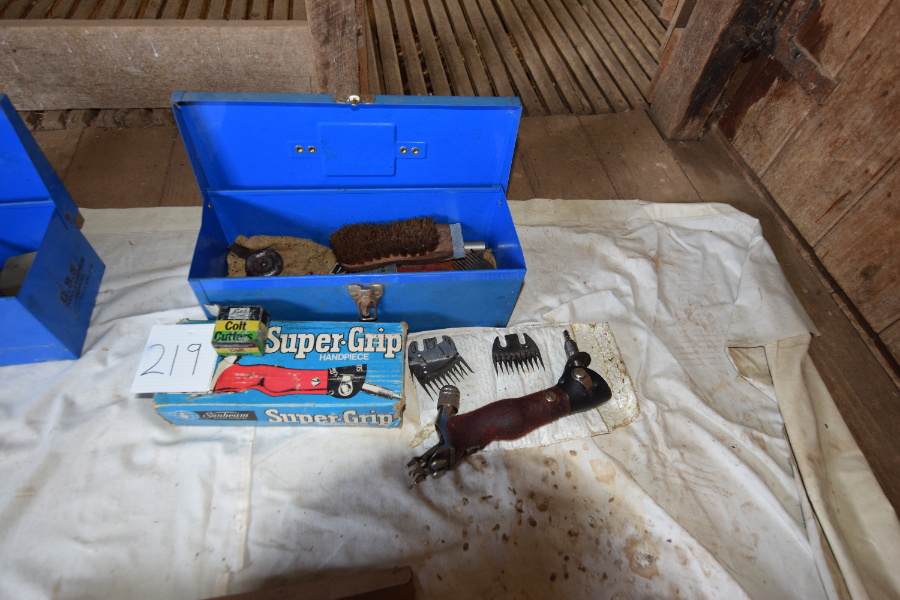 Lot 219 - Shearing handpiece | AuctionsPlus