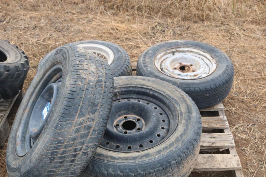 Lot 151 - 4 Tyres with Rims | AuctionsPlus
