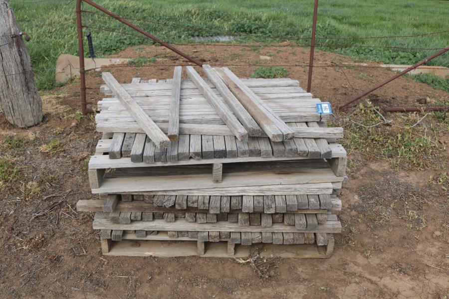 Lot 184 - Timber Droppers | AuctionsPlus