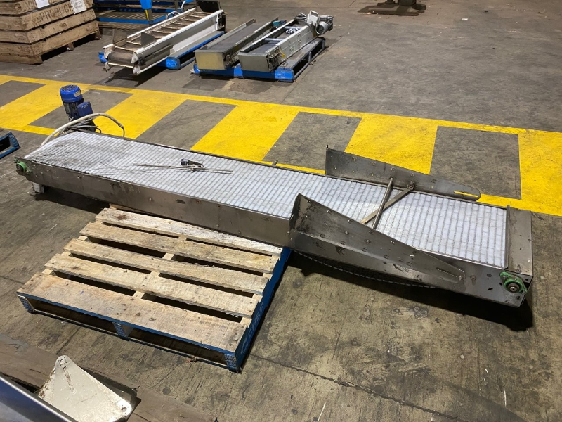 Conveyor 2950 mm L x 450 mm W | AuctionsPlus