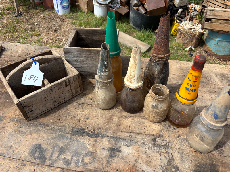 Lot 184 - Castrol Oil Bottles | AuctionsPlus