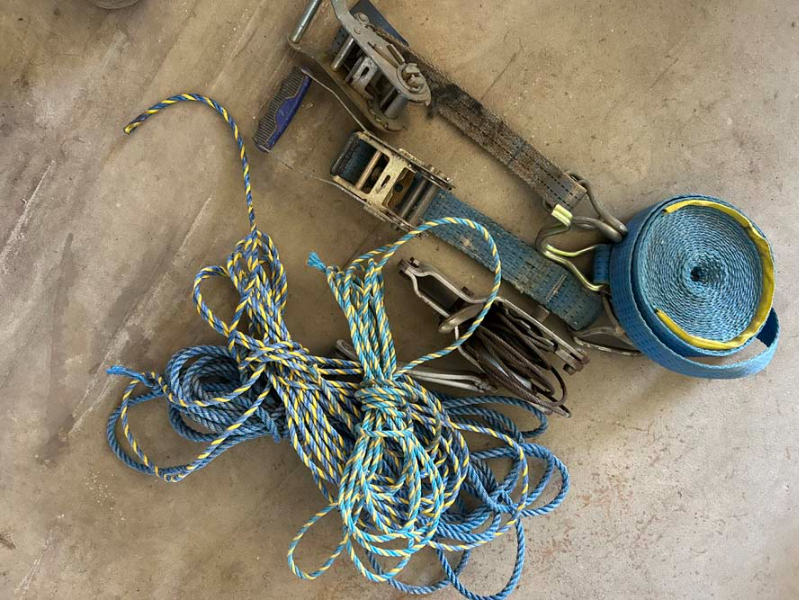 Lot 137 - Ratchet Straps x 2, Assorted Rope & Winch | AuctionsPlus