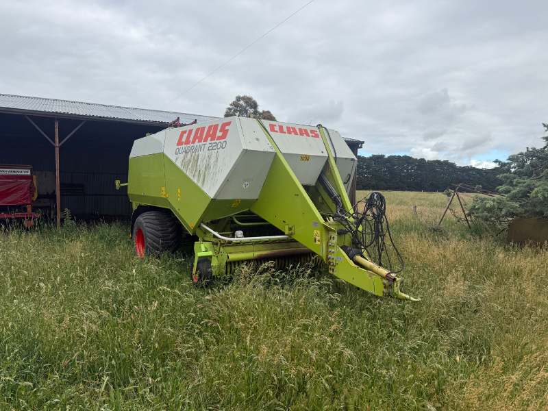 Lot 42 - Claas Quadrant 2200 Baler | AuctionsPlus