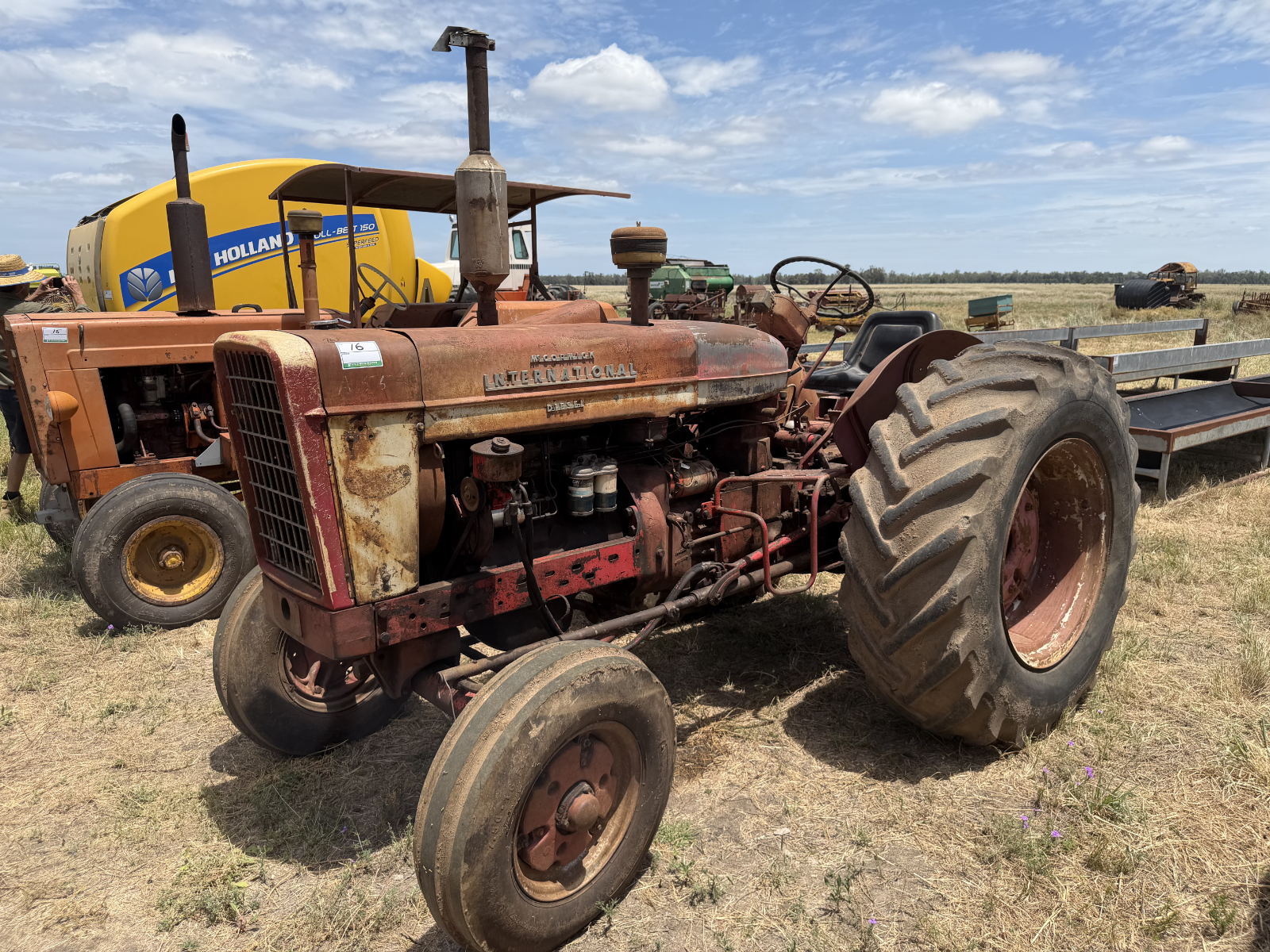 Lot 16 - McCormick International A-554 Tractor, 3 PL, hyds, runs ...