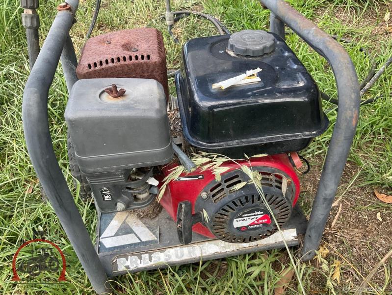 Lot 36 - Scorpian Pressure Washer 250PSI | AuctionsPlus