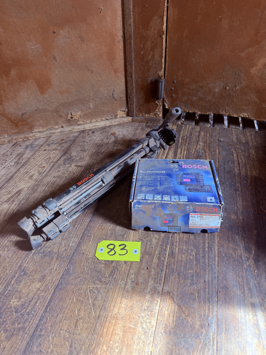 Laser level | AuctionsPlus