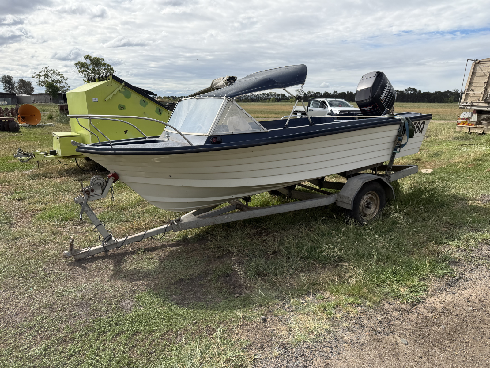 Nautiglass 15 foot boat, 125 Mercury outboard motor runs, Comes with ...