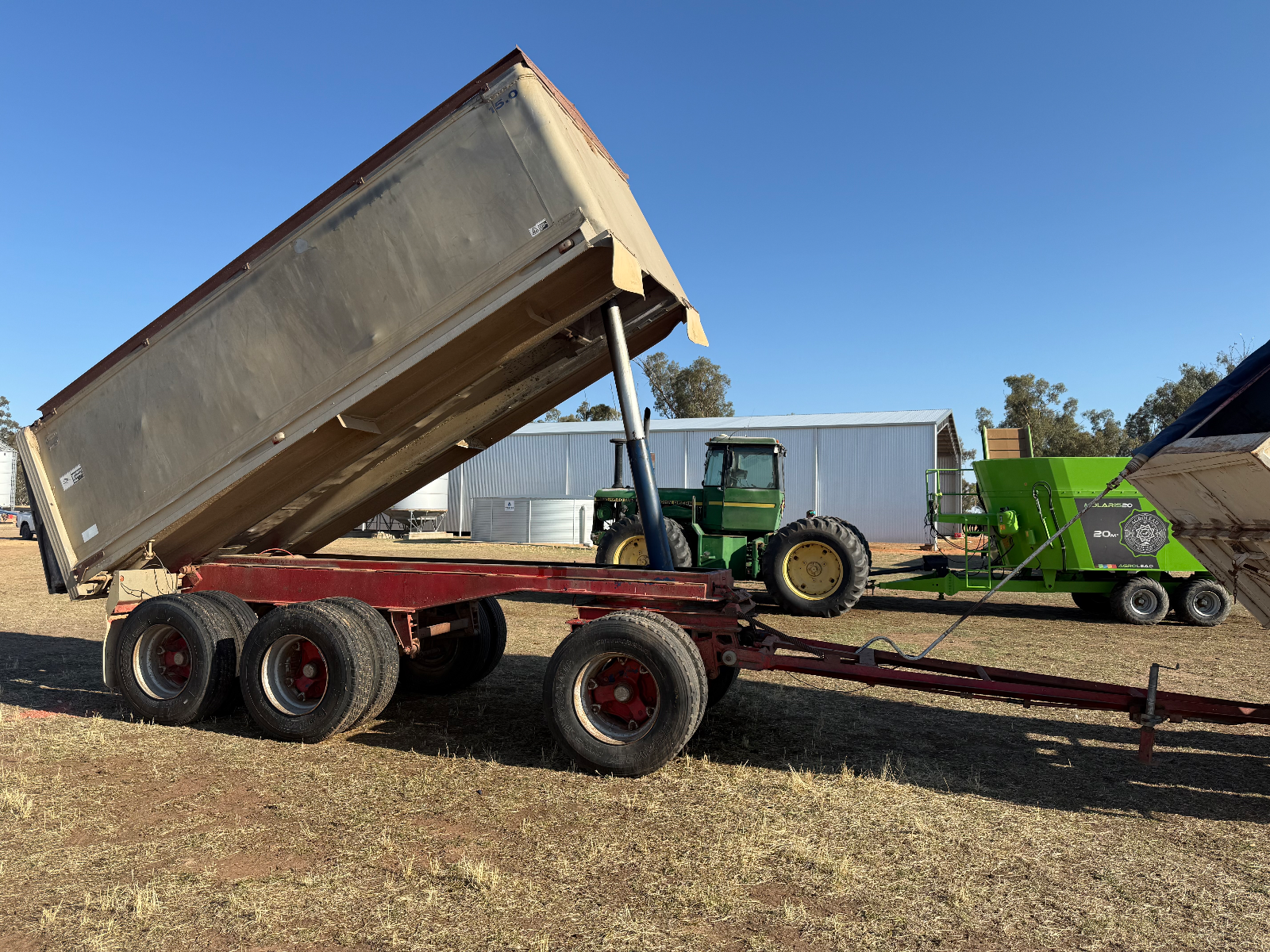 Hamlex Dog Trailer | AuctionsPlus
