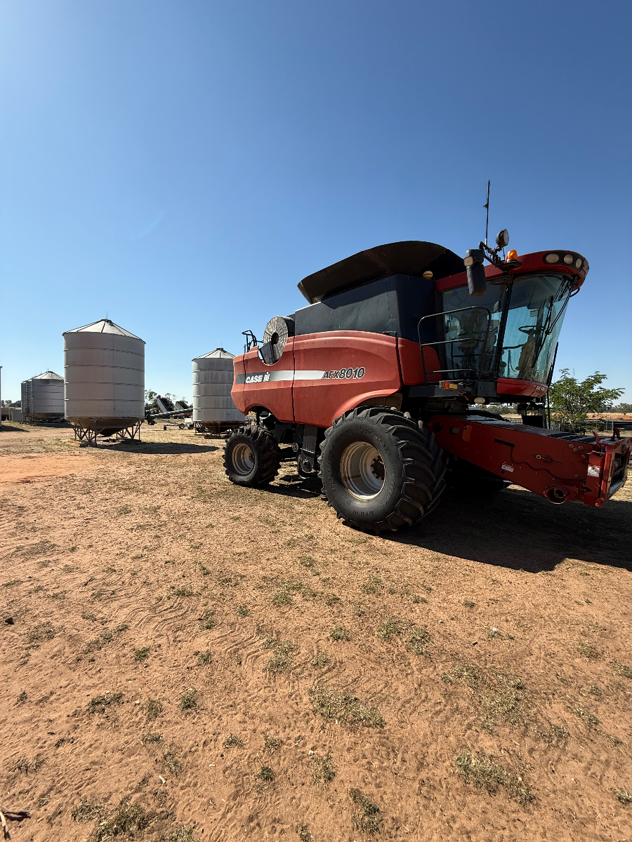 Case AFX 8010 | AuctionsPlus