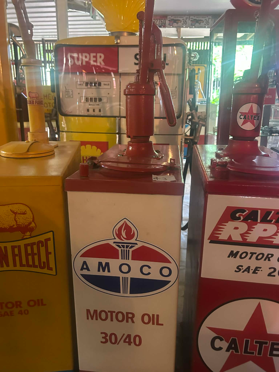 Amoco Highboy Oil Pump | AuctionsPlus