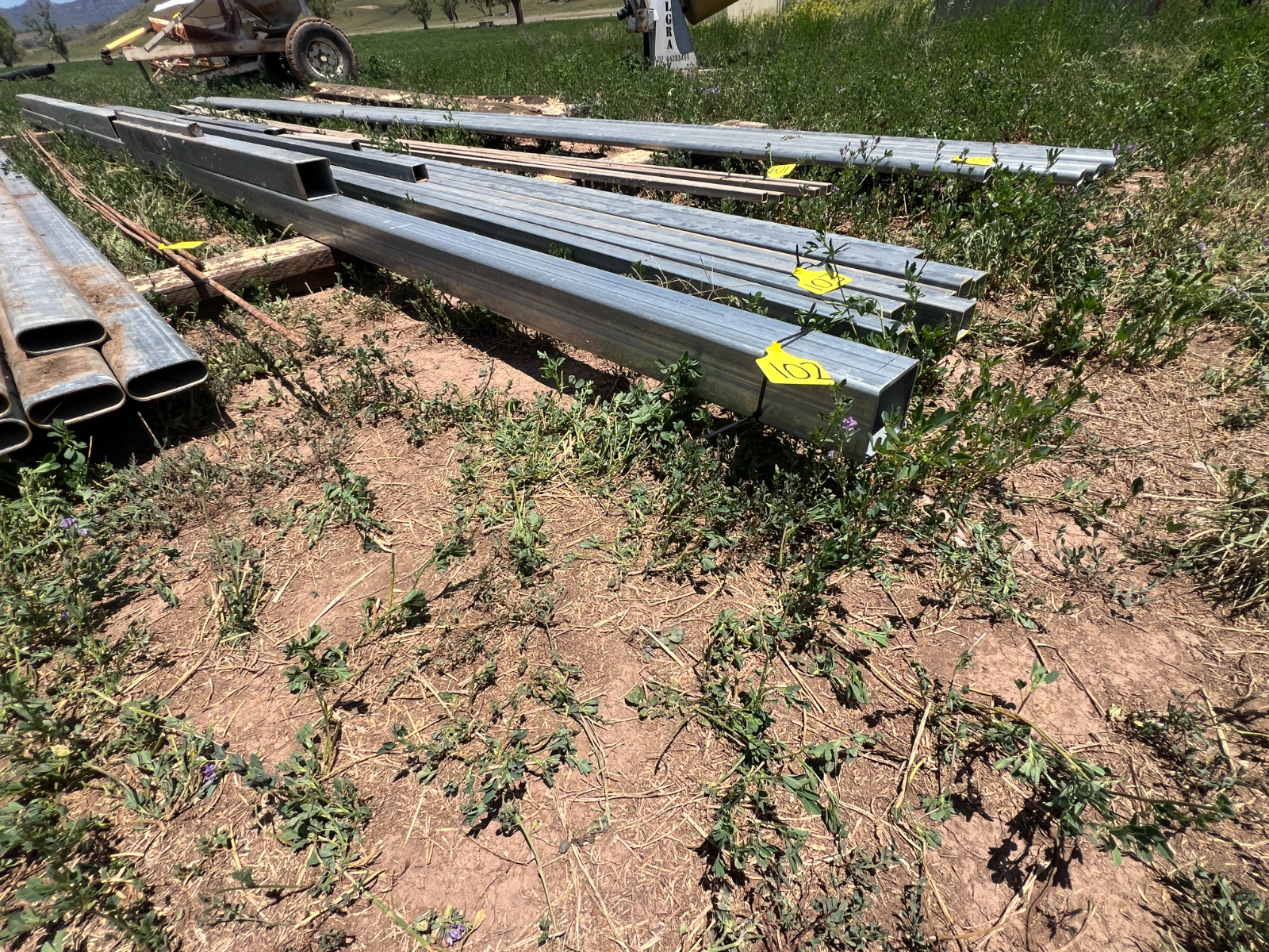 STEEL POSTS | AuctionsPlus