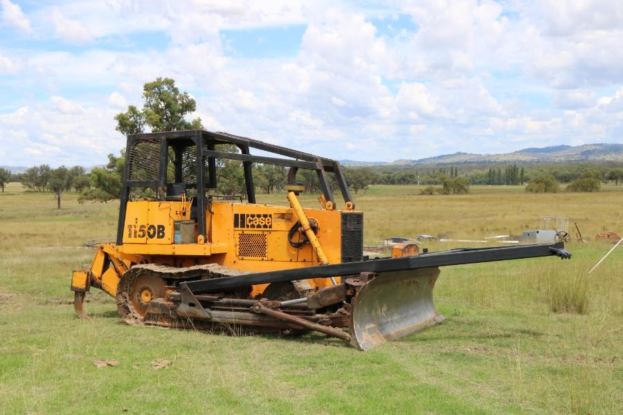 Lot 3 - CASE 1150B - Dozer | AuctionsPlus
